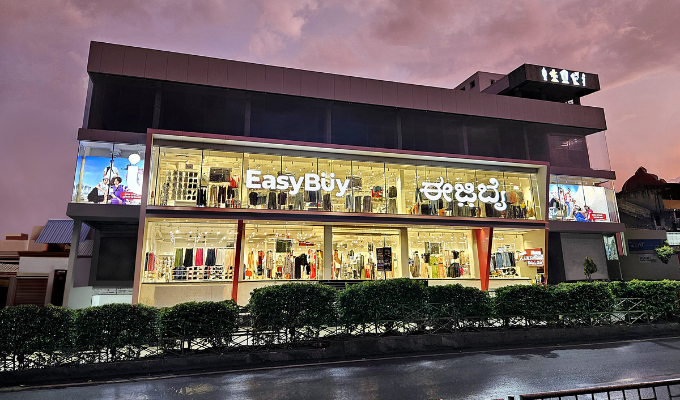 EasyBuy unveils new store with 100+ ft facade in Karnataka
